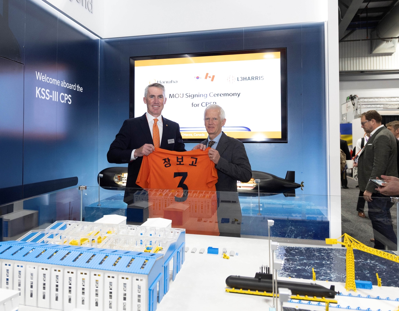Hanwha teams up with Canadian industry to advance submarine project bid ...