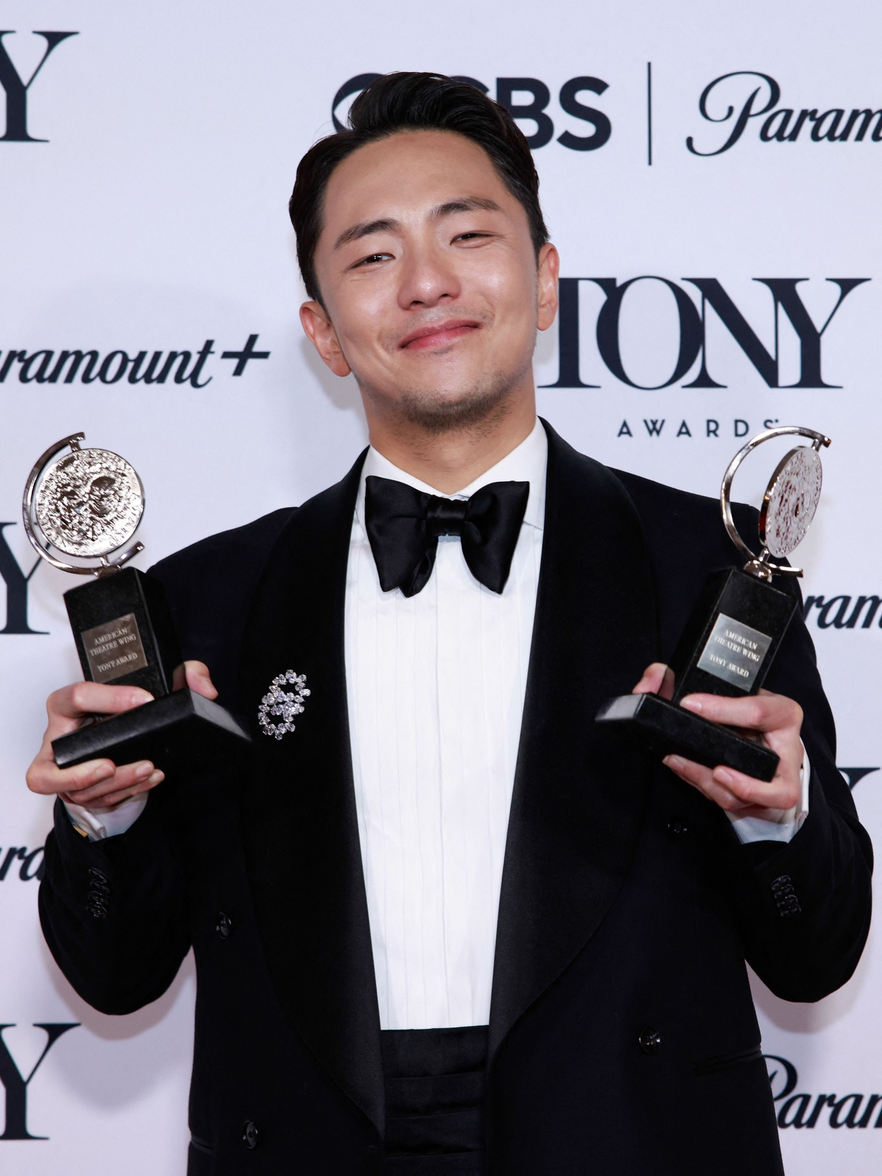 Park Chun-hue writes across borders — and touches hearts - The Korea Herald