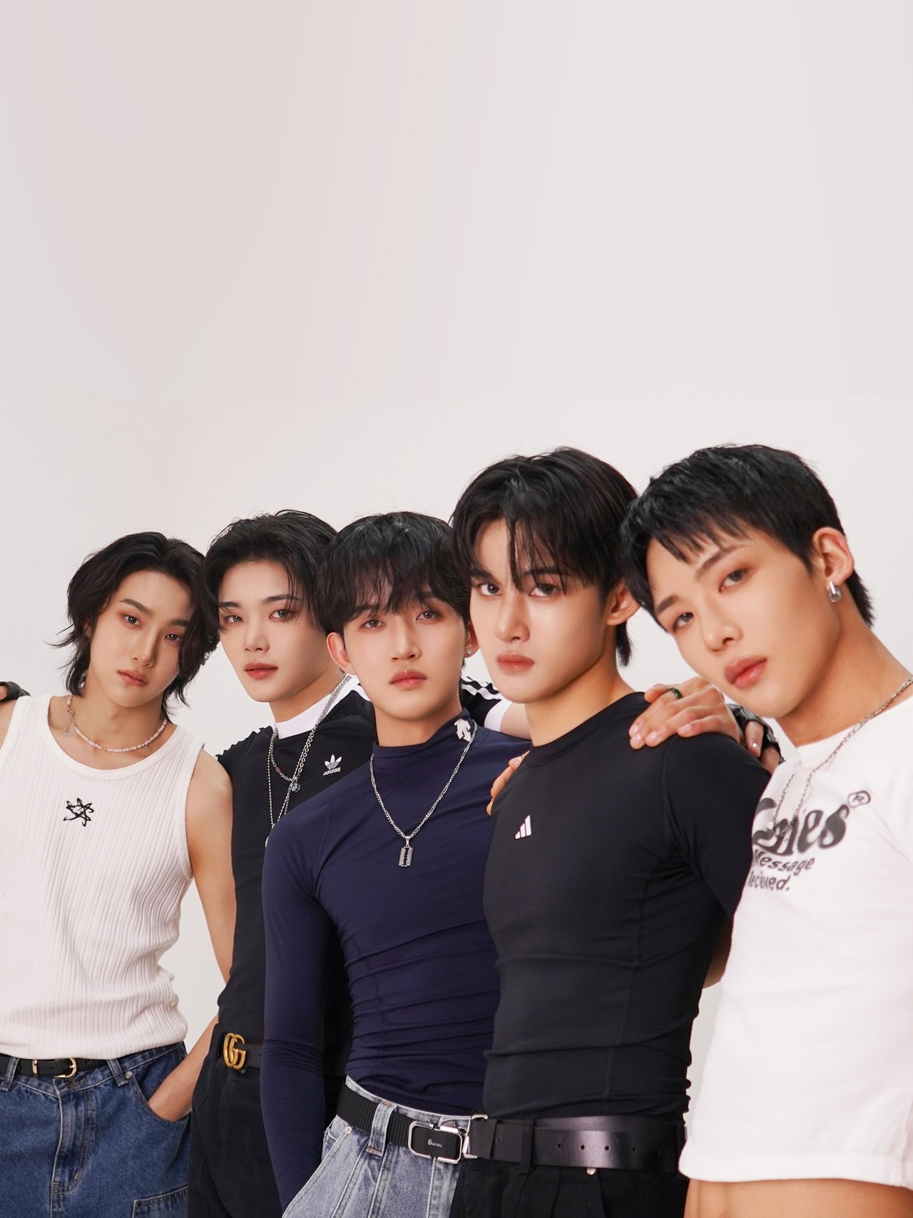 1Verse, K-pop group with North Korean defectors, to debut in July - The ...
