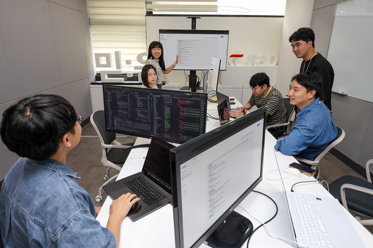 KT upgrades Korean LLM, eyes sovereign AI lead - The Korea Herald