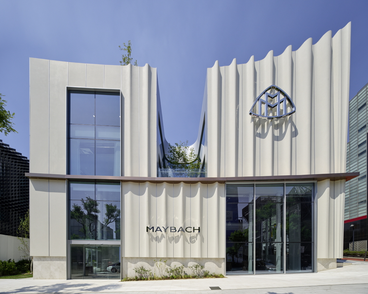 Mercedes-Benz opens world’s first Maybach Brand Center in Seoul - The ...