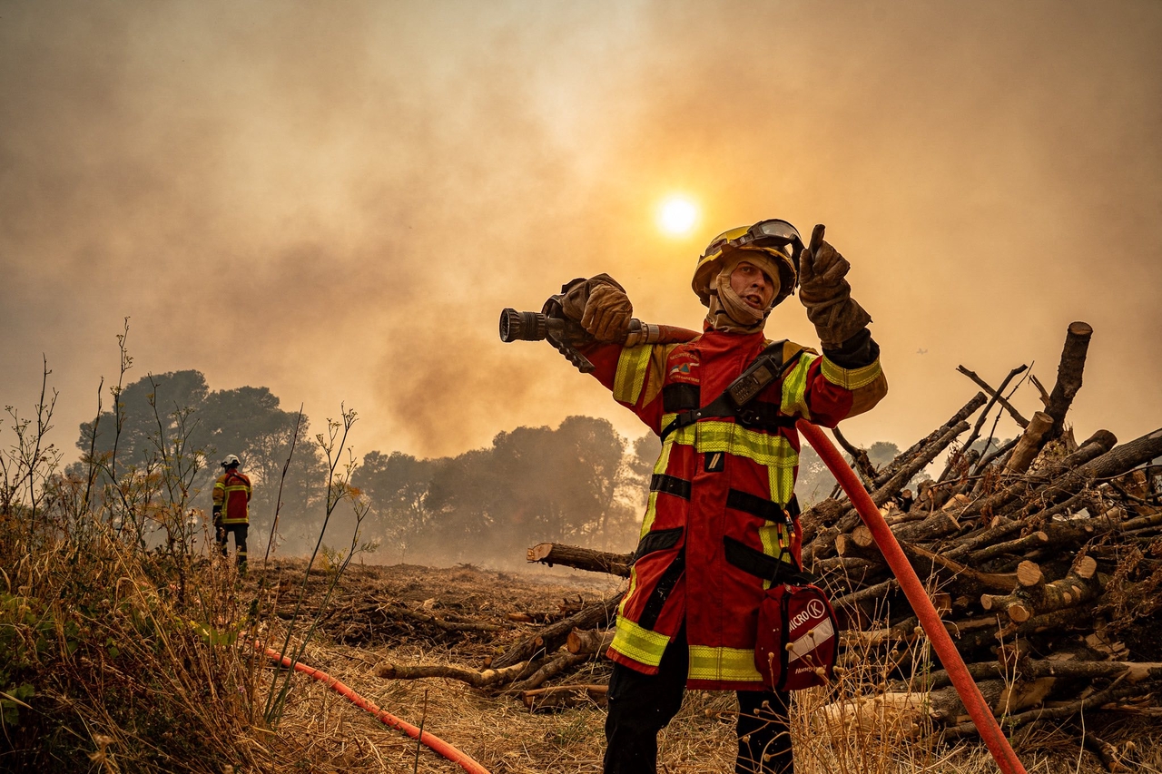 Firefighters bring huge blaze in France under control - The Korea Herald