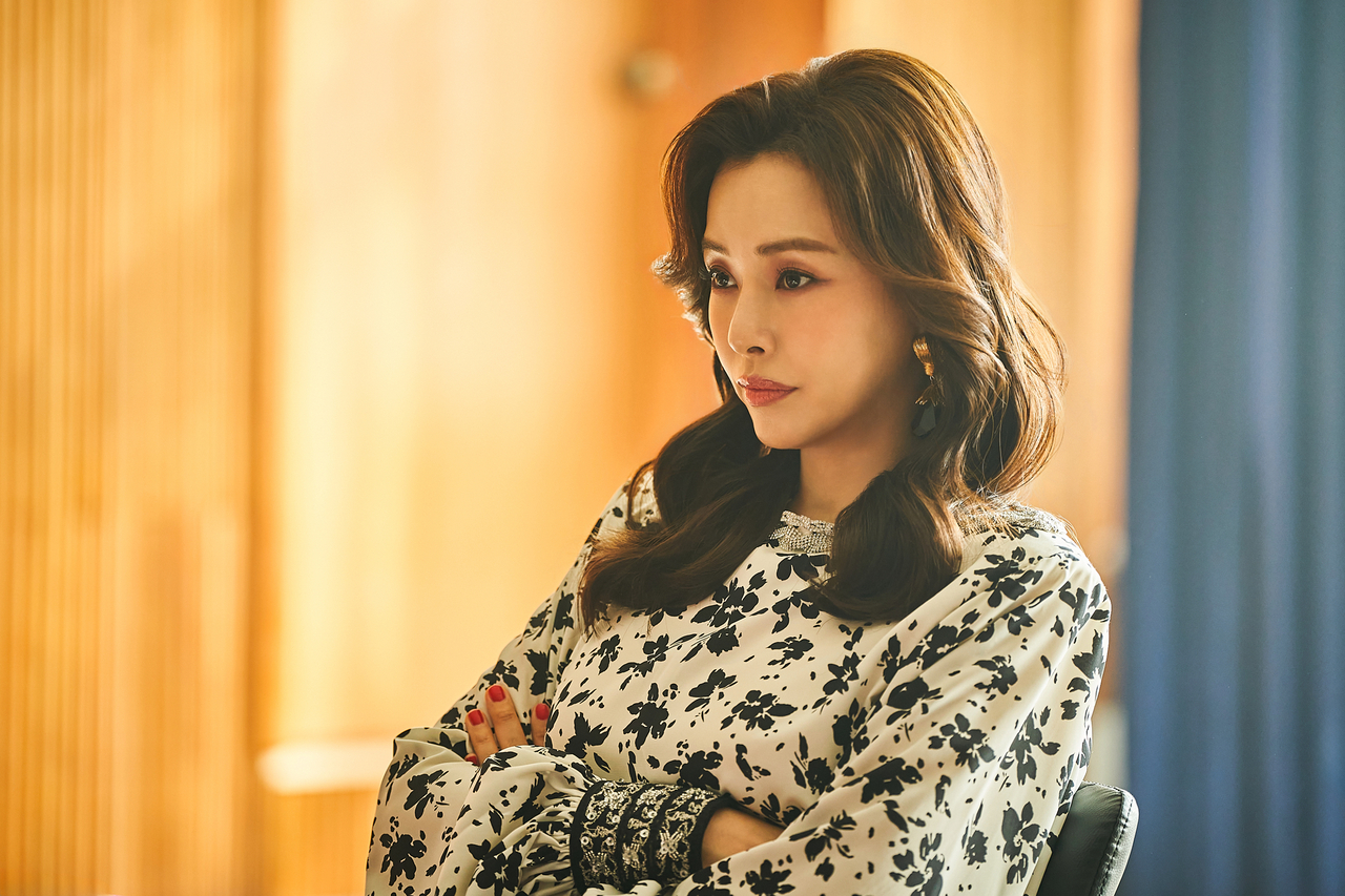 Lee Ha-nee unpacks sex, power in Netflix's 'Aema' - The Korea Herald