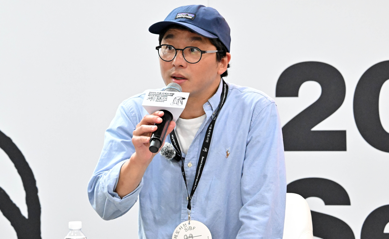 From Master Chef to writer, Choi Kang-rok shares his quiet struggles ...