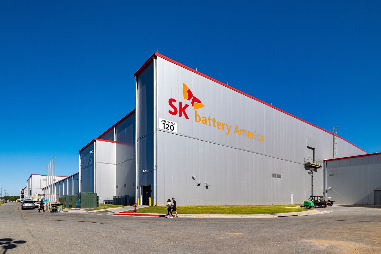 SK On secures first gigawatt-scale ESS deal in US - The Korea Herald