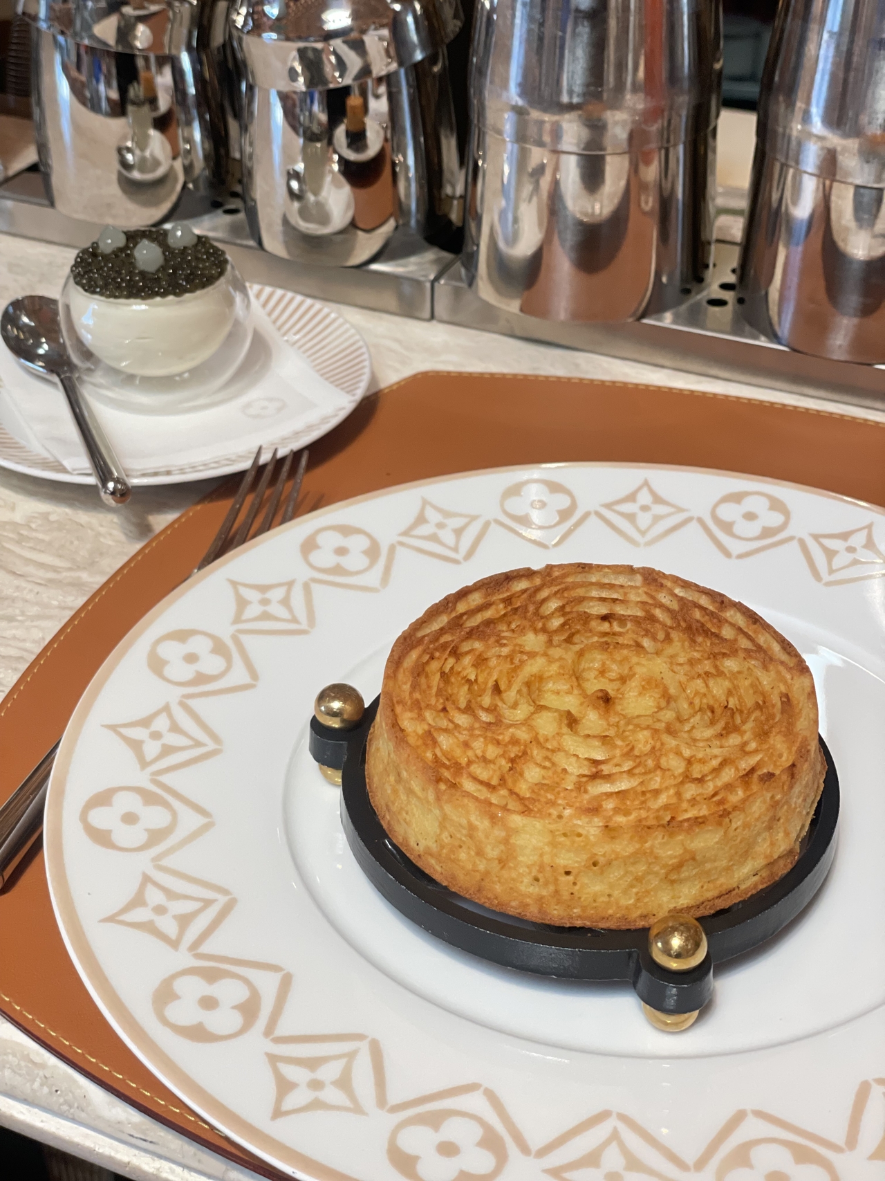 Le Cafe Louis Vuitton blends luxury aesthetics with underwhelming ...