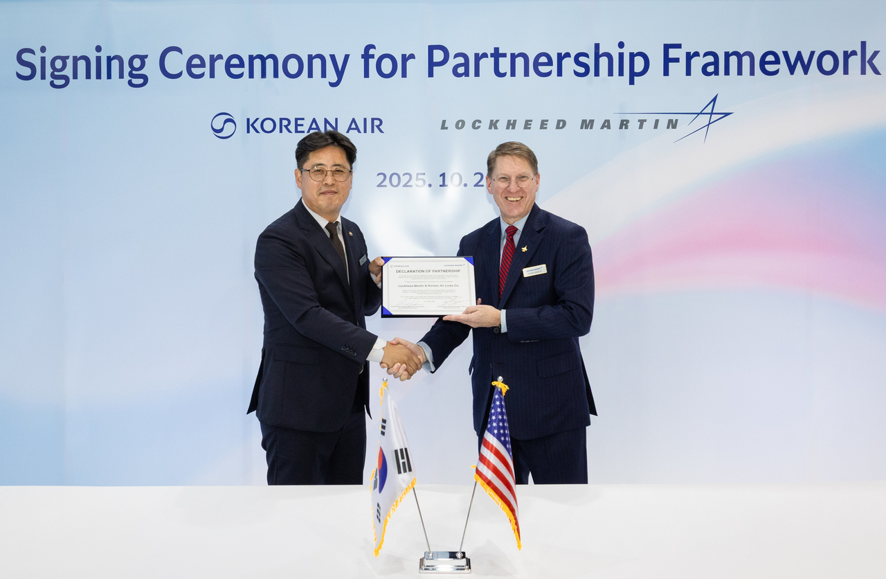 Korean Air, Lockheed Martin team up on US aircraft maintenance - The ...