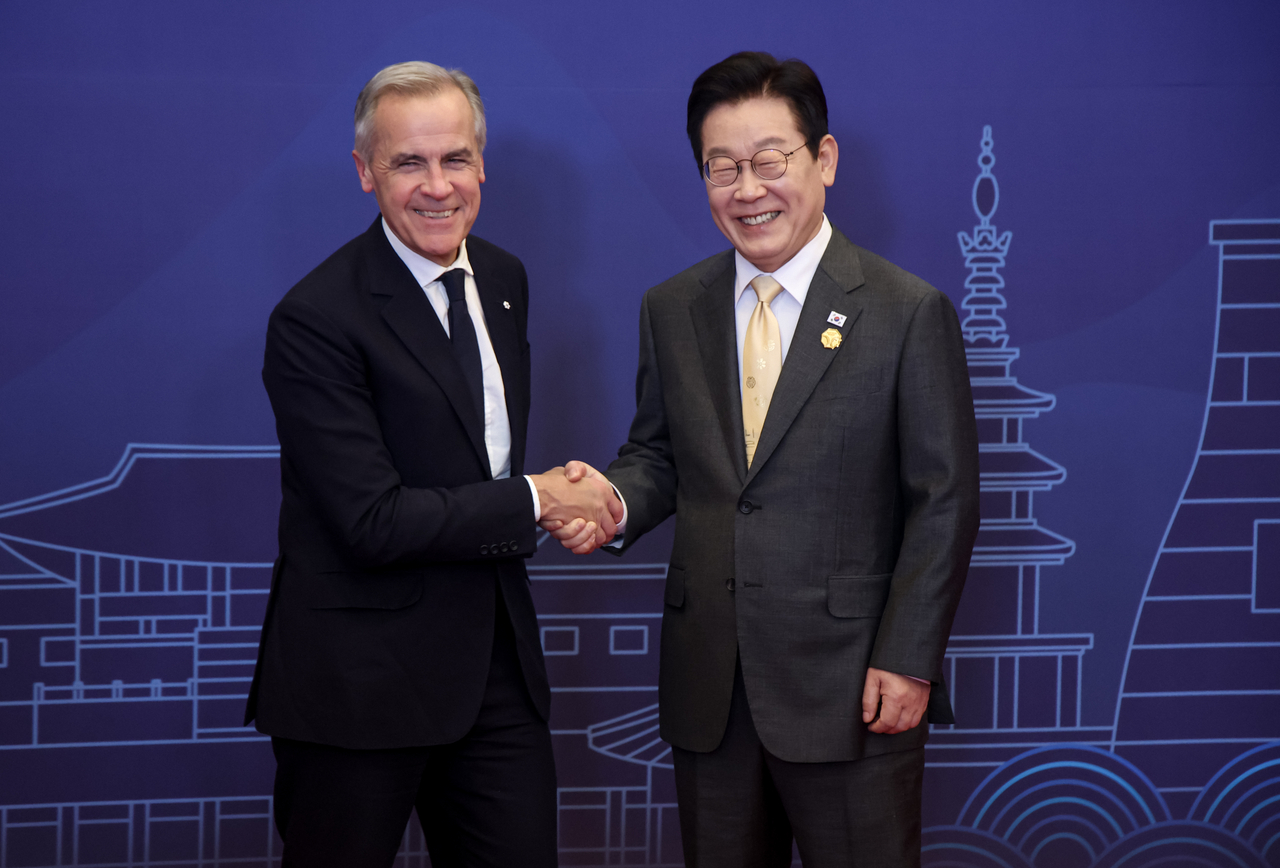Lee, Canadian PM set to hold summit in Gyeongju - The Korea Herald