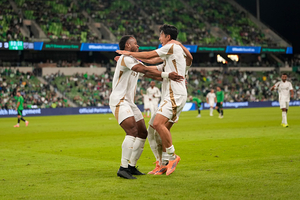 손흥민, 플레이오프서 1골 1도움 맹활약…LAFC, PO 8강행 - 헤럴드경제