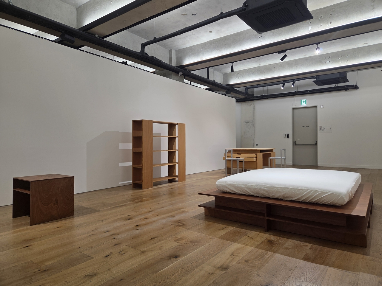 Donald Judd’s philosophy of honesty revealed through furniture in Seoul ...