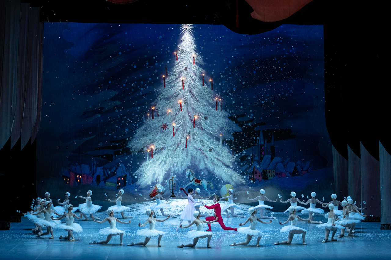 Magic is real, and work is fierce in whirling snowflakes of 'Nutcracker ...