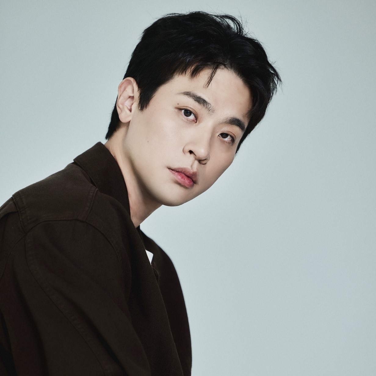 Park Jeong-min rarely cries on set, but is 'overwhelmed nightly' in ...