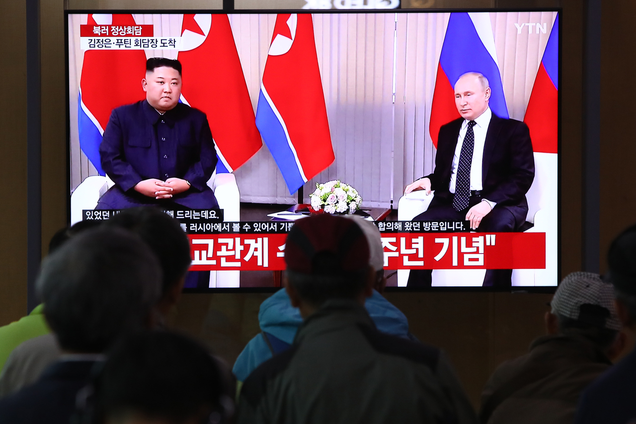 NK leader Kim sends New Year's message to Putin, calls bilateral ties ...