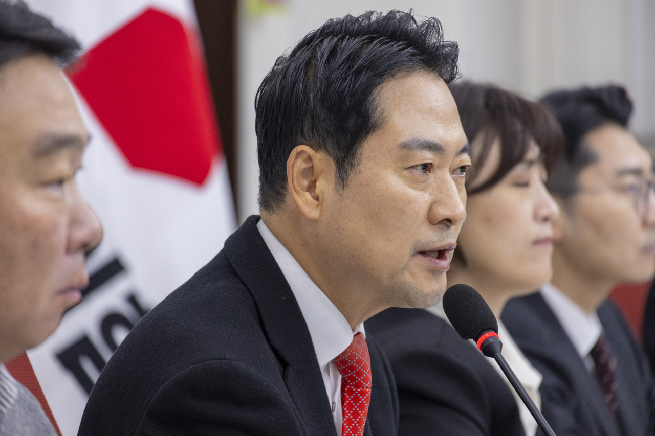 Main opposition warns of 'extraordinary' measures over Unification ...