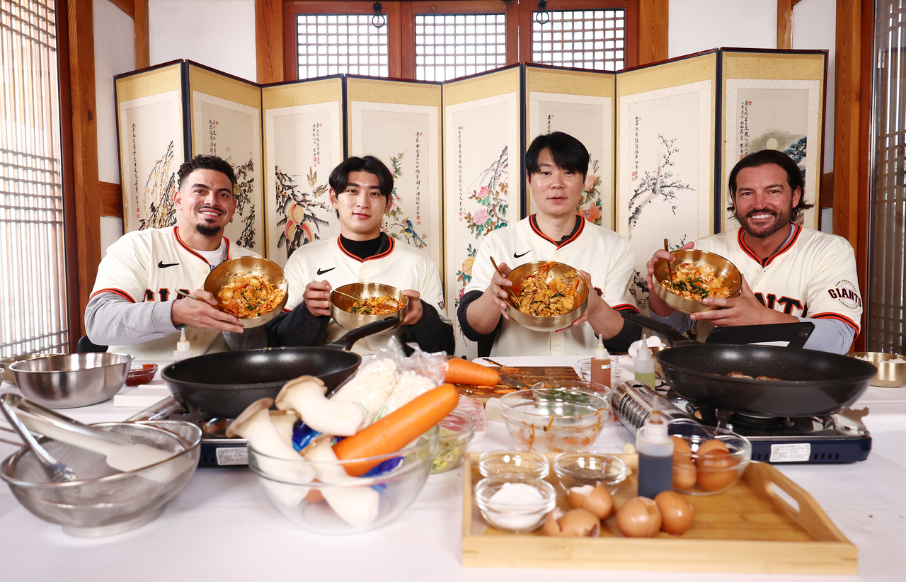Lee Jung-hoo and the Giants in Seoul - The Korea Herald