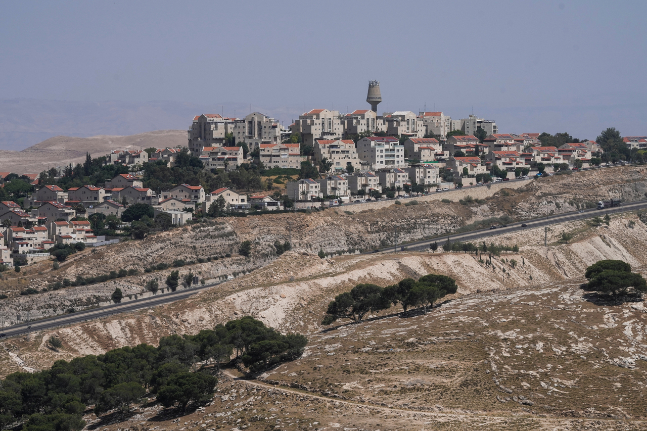 Israel clears final hurdle to start settlement construction in West ...