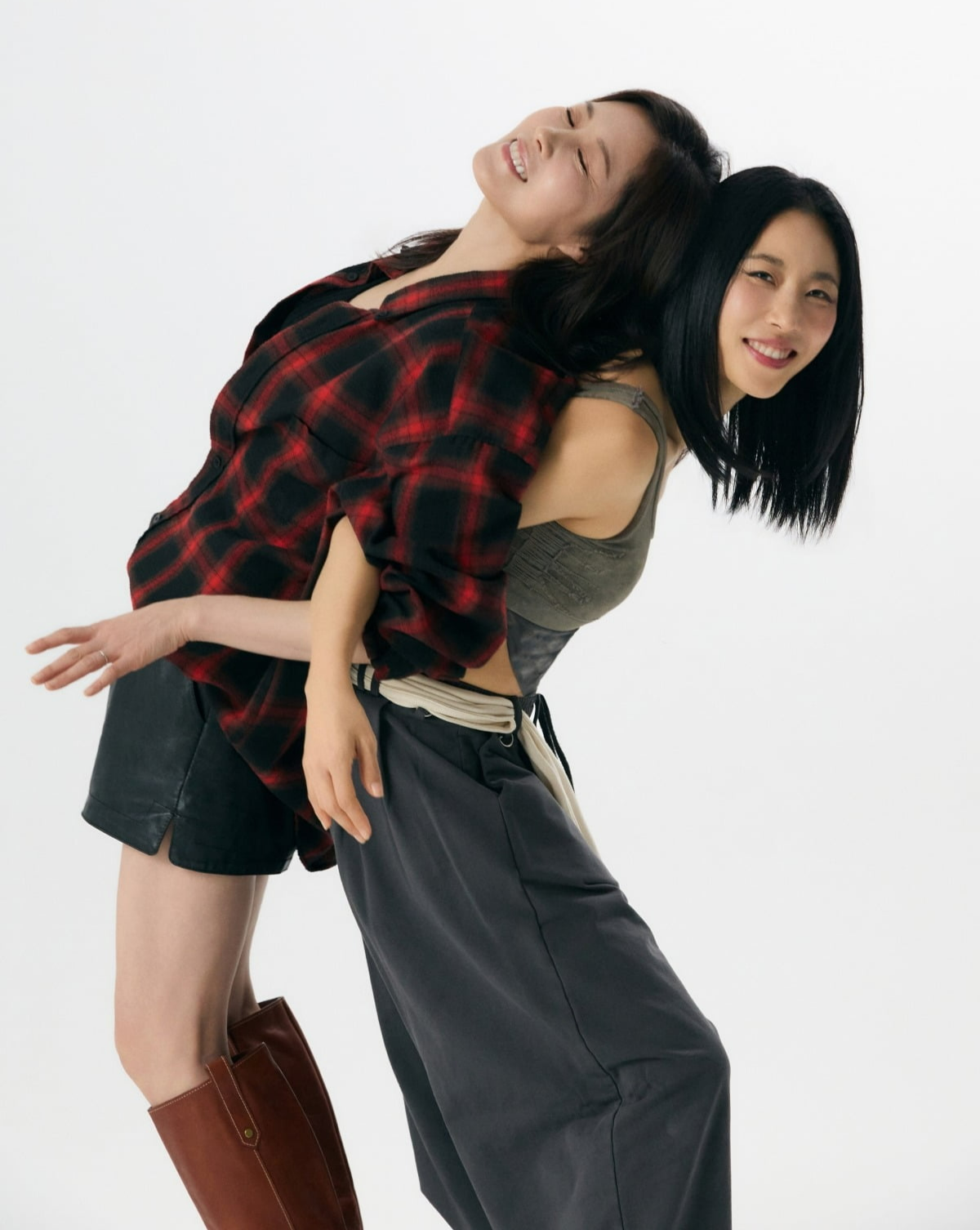 Moon So-ri, Lia Kim share stage through dance, 'the most honest ...