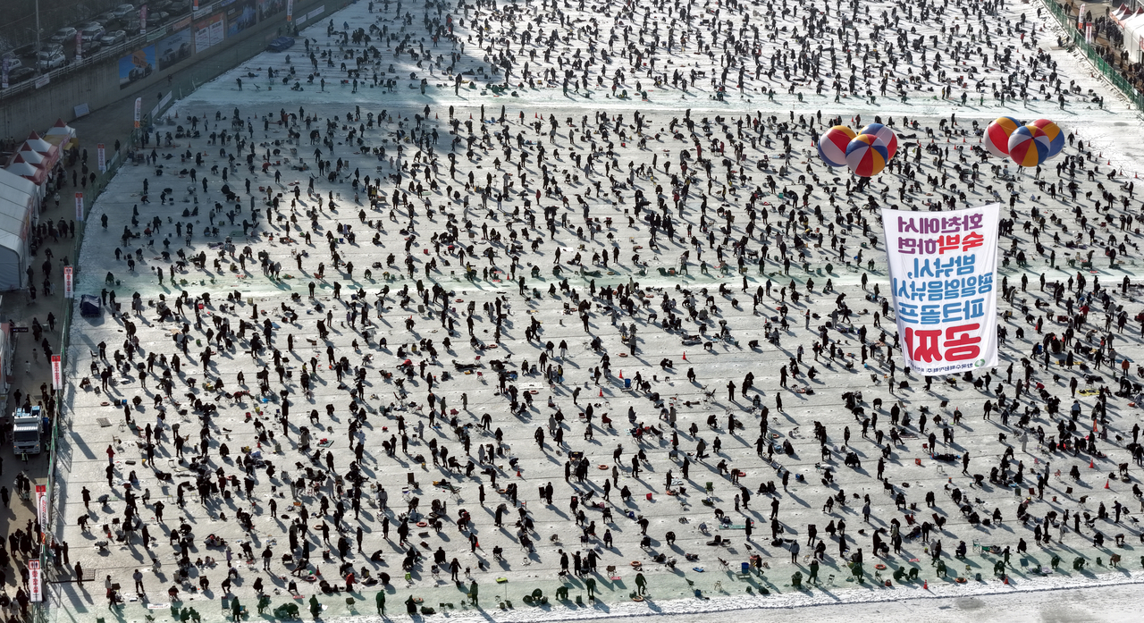 Winter adventure - The Korea Herald