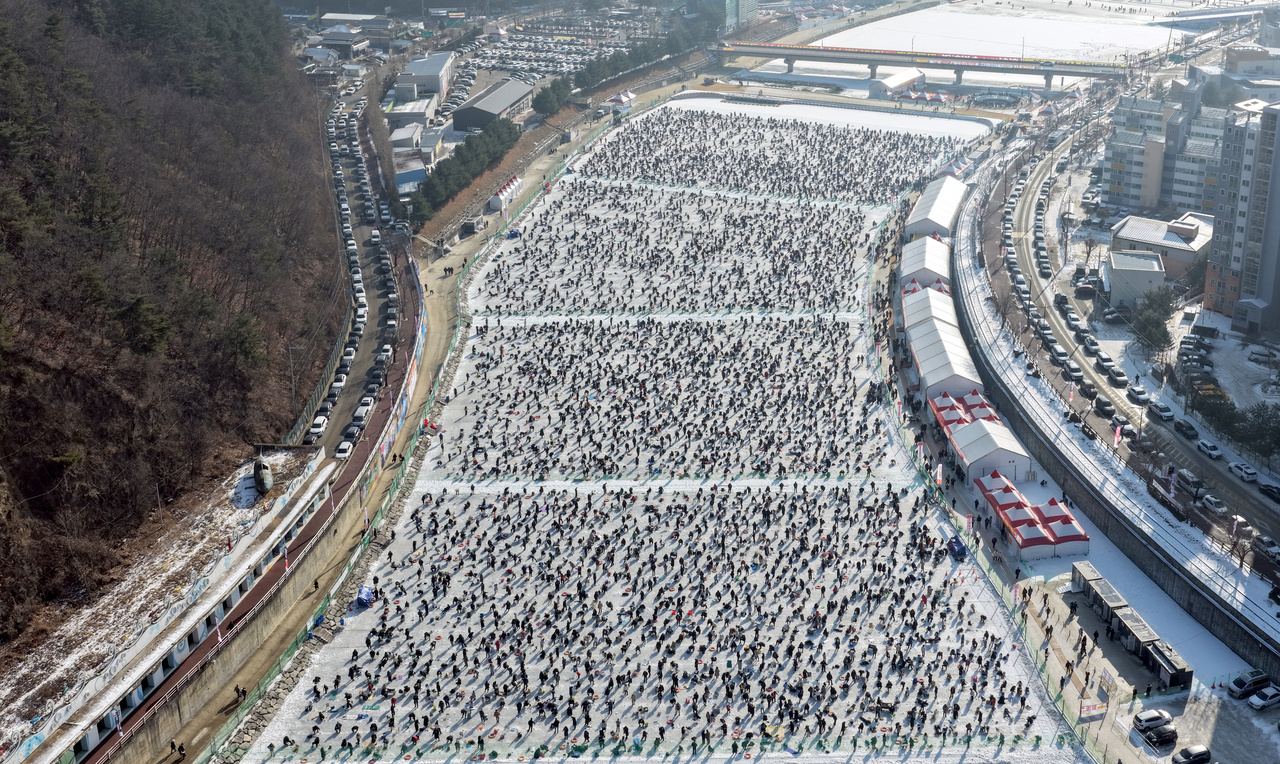 Winter adventure - The Korea Herald