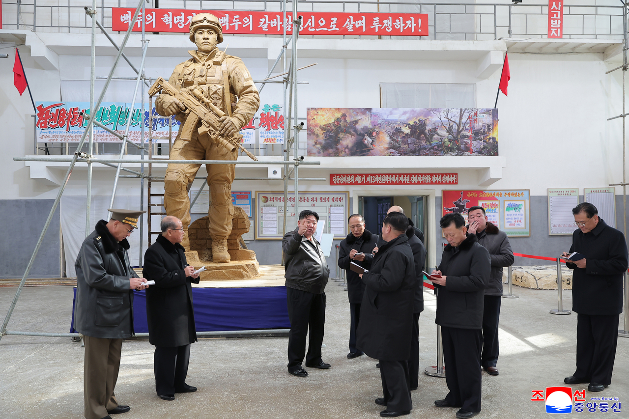 N. Korea's Kim inspects sculptures, artwork honoring soldiers killed in ...