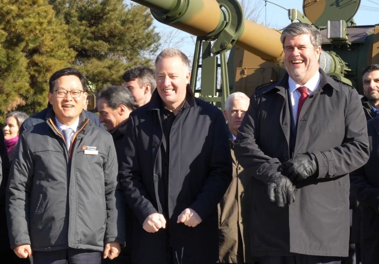 Hanwha Aerospace proposes ground defense solutions to Canadian minister ...
