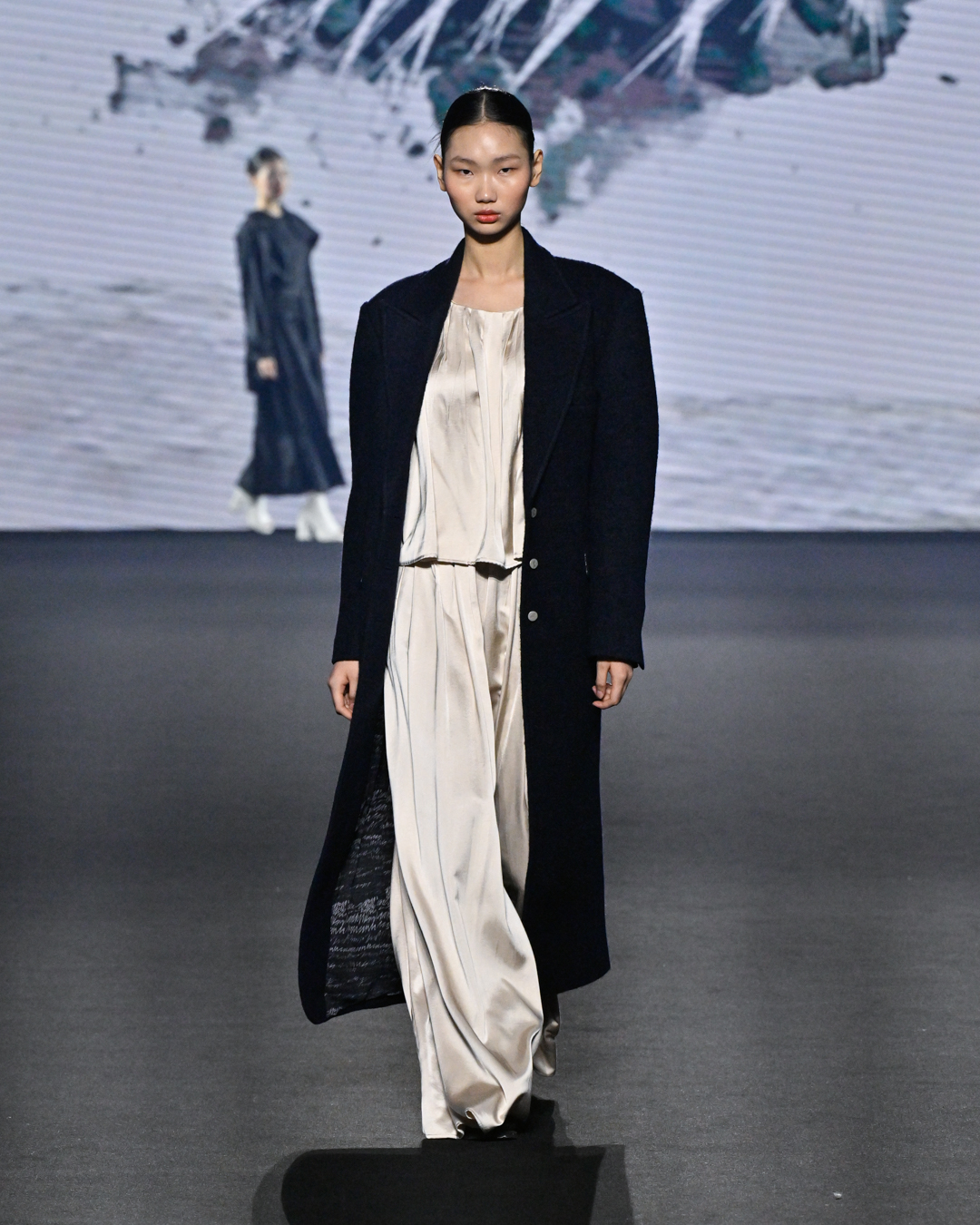 Seoul Fashion Week blends experimentation and wearability for fall ...