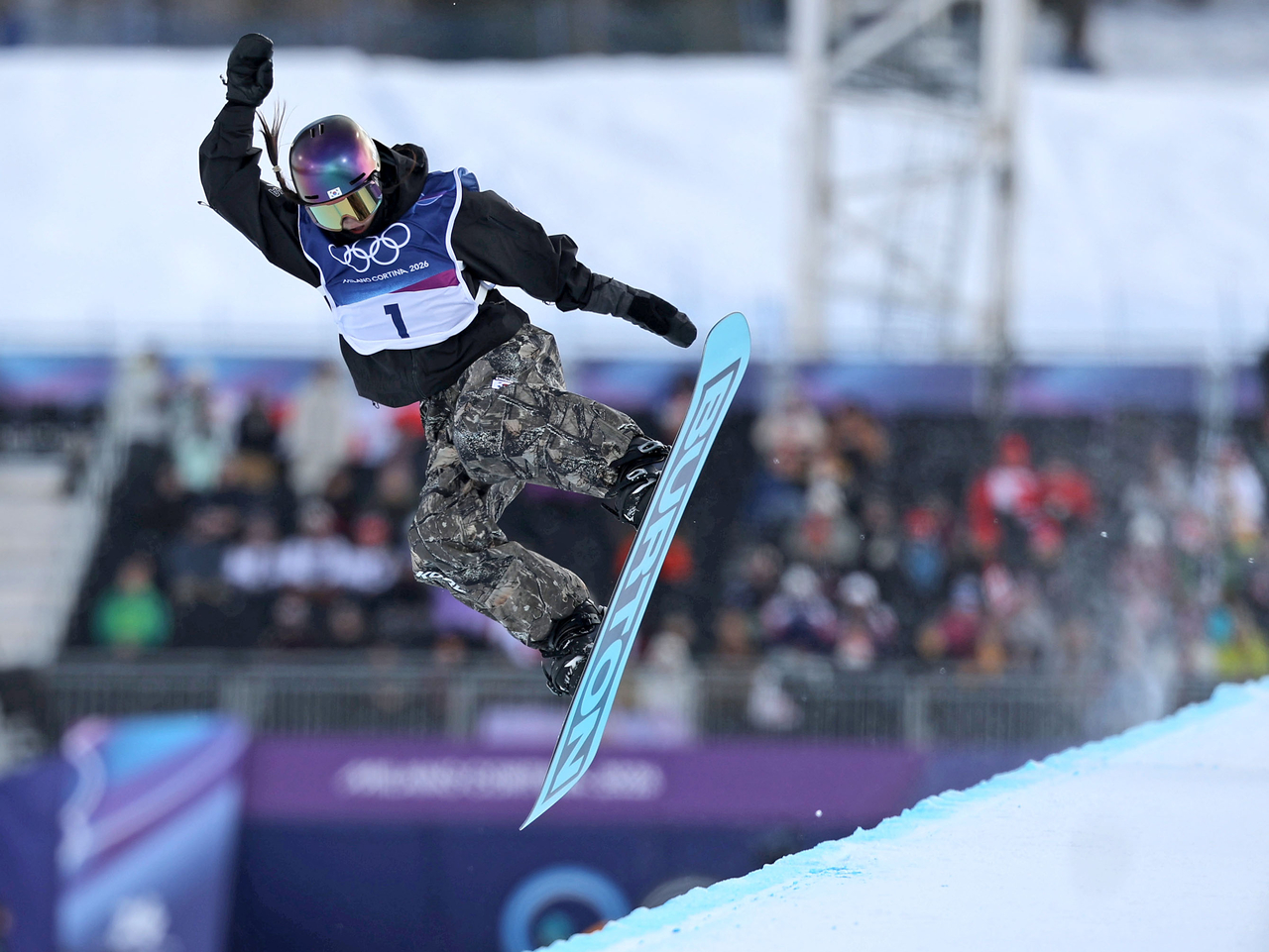 Korea sends two snowboarders to Olympic halfpipe finals - The Korea Herald