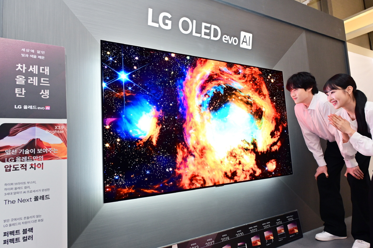 Samsung, LG step up AI, platforms as Sony-TCL intensifies premium TV ...