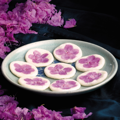 From palace ritual to spring treat, hwajeon lives on - The Korea Herald