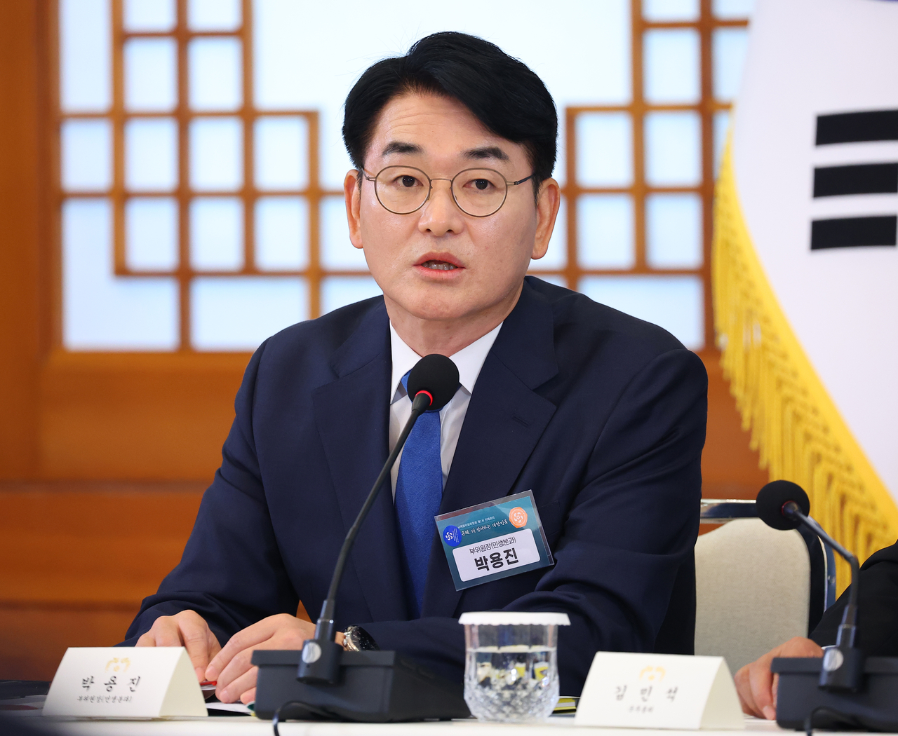“전태일 이름 지우고 시작해라” ‘삼성 저격수’ 박용진, 파업 앞둔 삼성 노사 맹비난 - 헤럴드경제