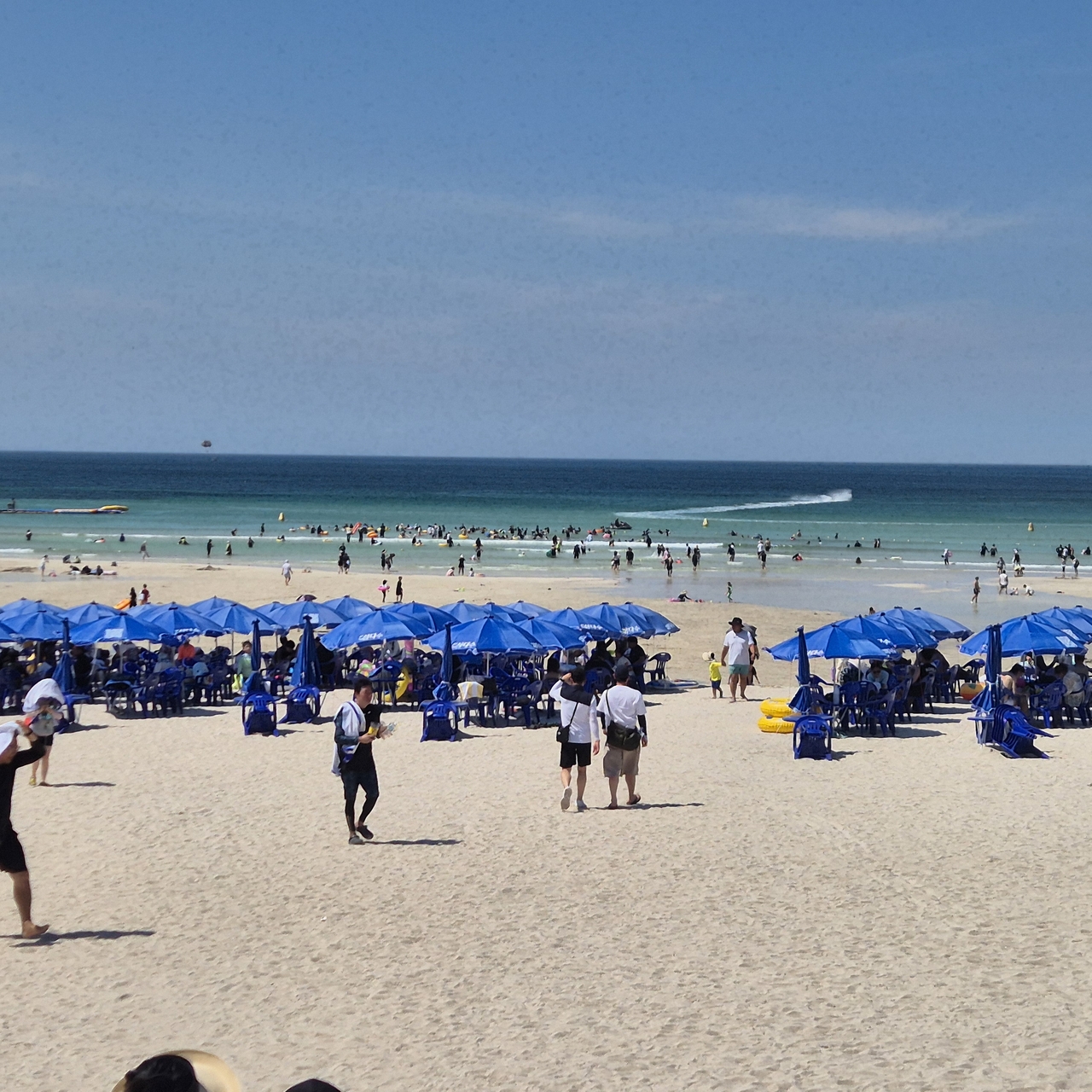 Jeju beaches to open longer this summer - The Korea Herald