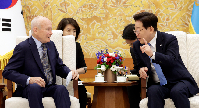 Nobel prize winning economist says Korea getting innovation-led growth ...