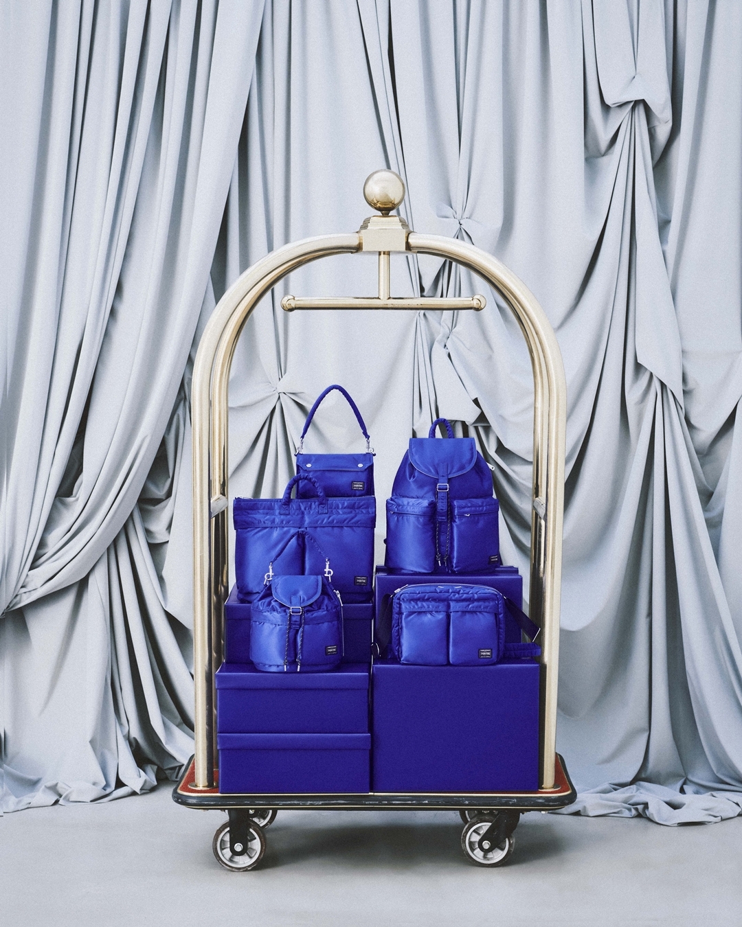 Japanese bag brand Porter opens store at Lotte World Mall in Jamsil ...