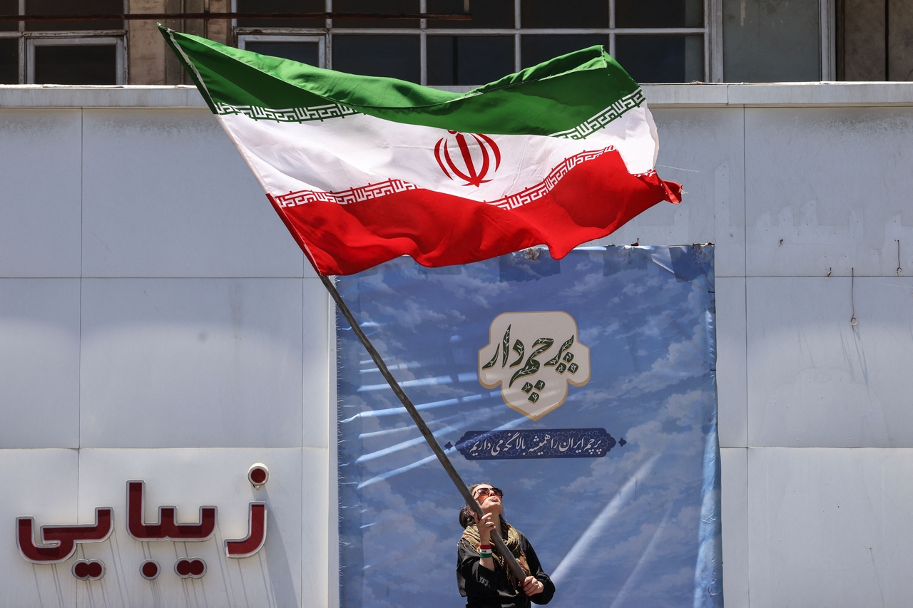 S. Korea welcomes U.S.-Iran peace deal, voices hope for safe Hormuz ...