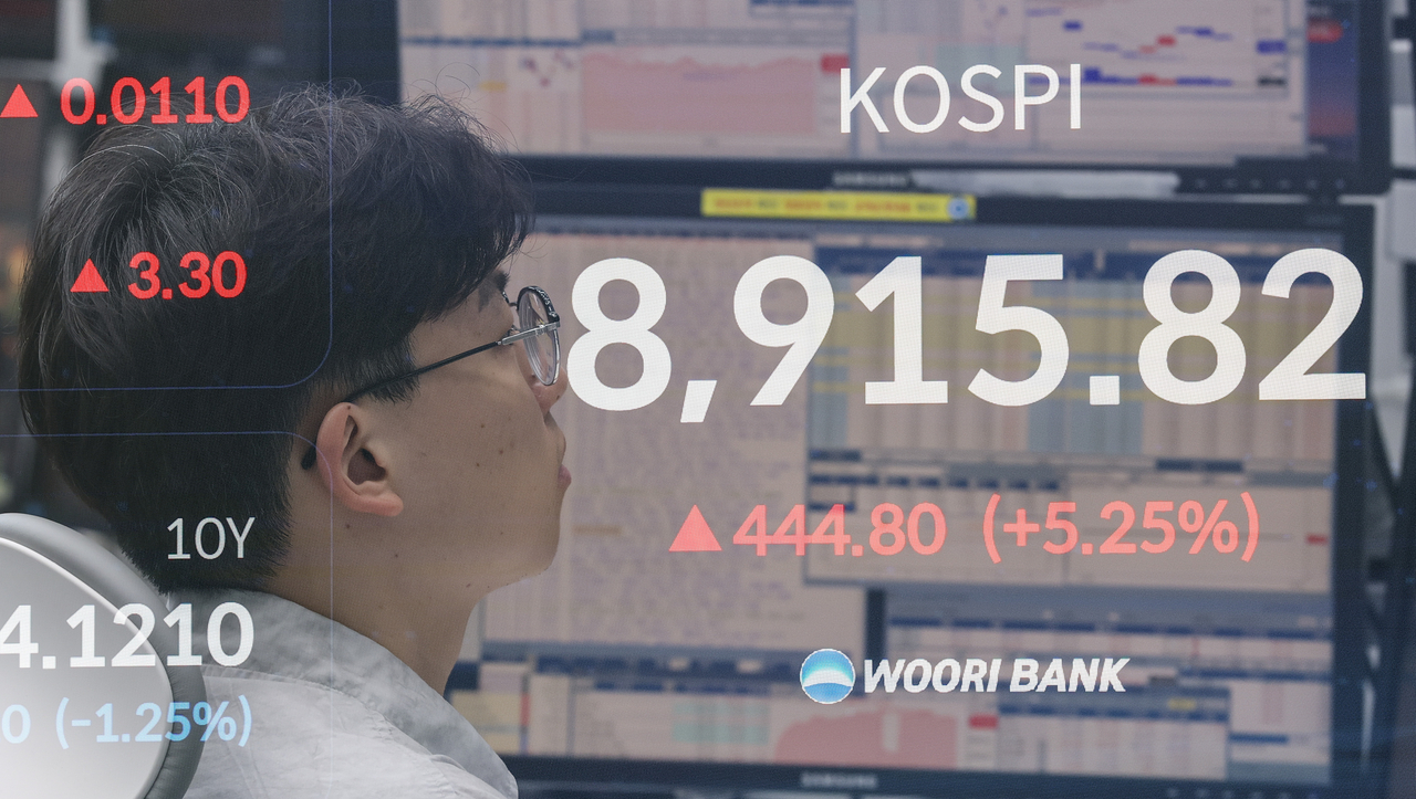 Samsung, SK Hynix target prices raised as analysts see 'structural chip ...