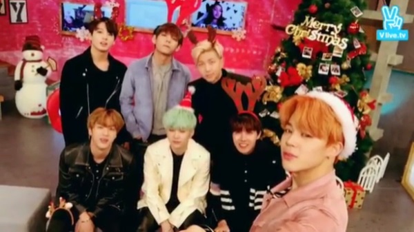 [V Report Plus] BTS readies for Christmas - K-POP HERALD
