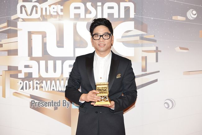 2016 MAMA award winners - K-POP HERALD