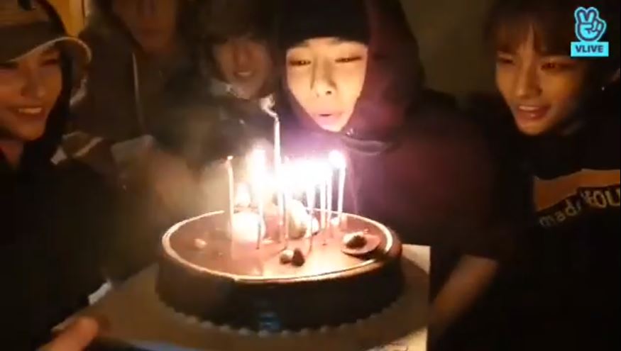 [V Report Plus] Stray Kids celebrate youngest I.N’s birthday - K-POP HERALD